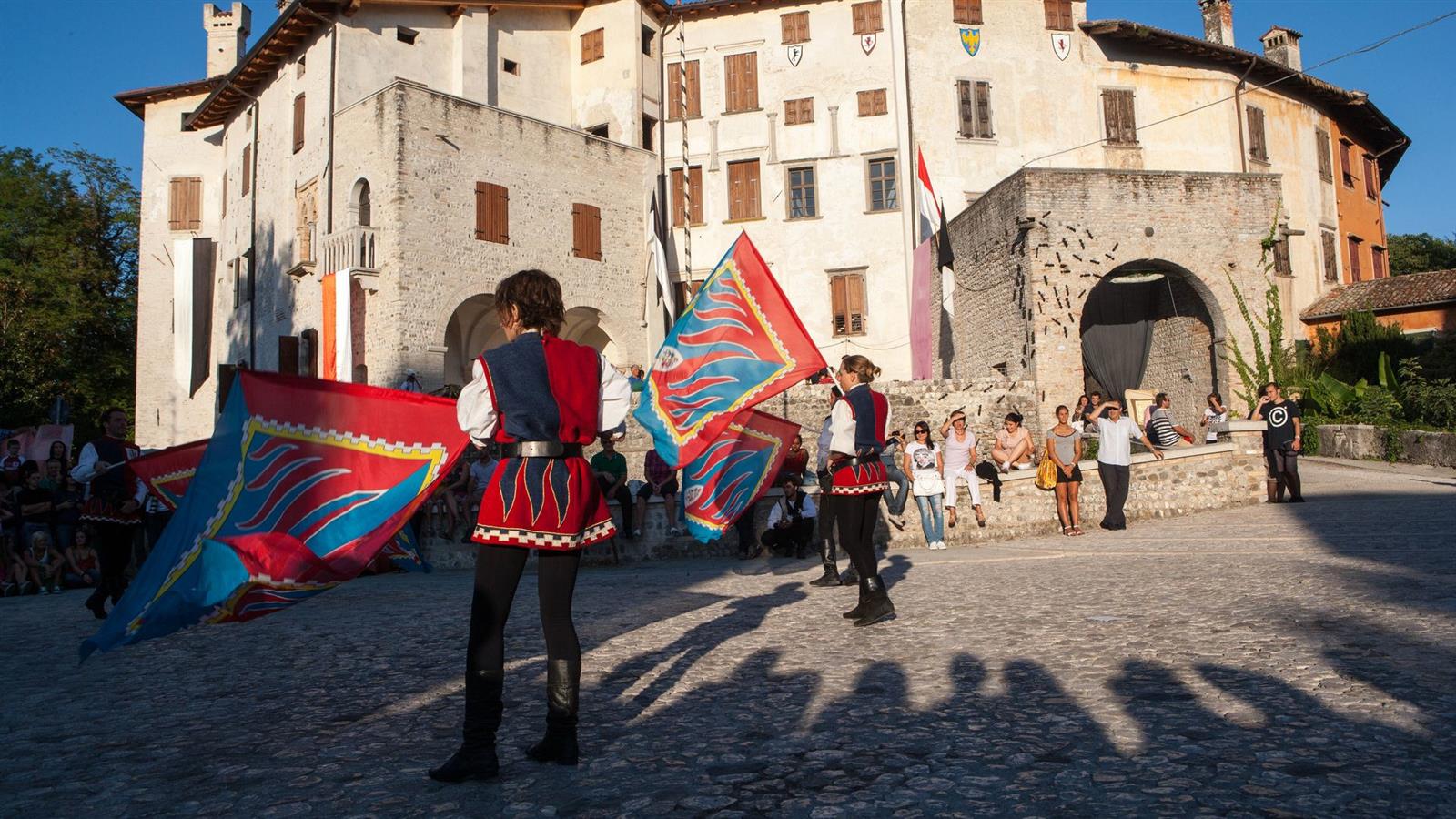 Valvasone: un borgo medievale tra storia e magia